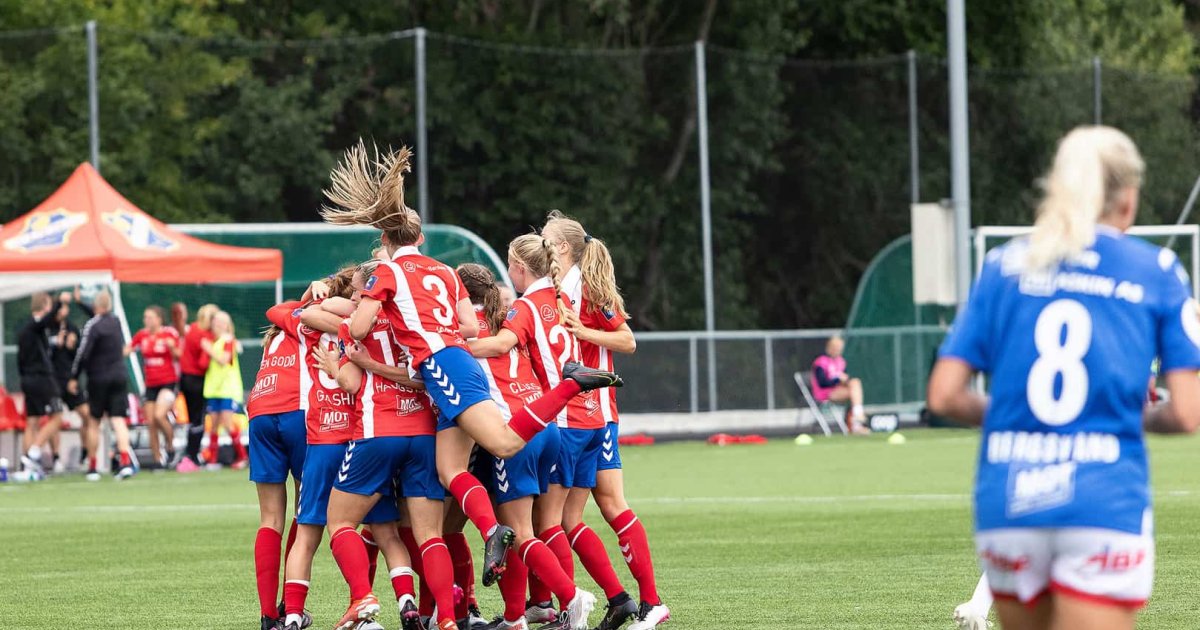 LYN MED HØY SCORE I TOPPKLUBBSTANDARD / Lyn Fotball Damer