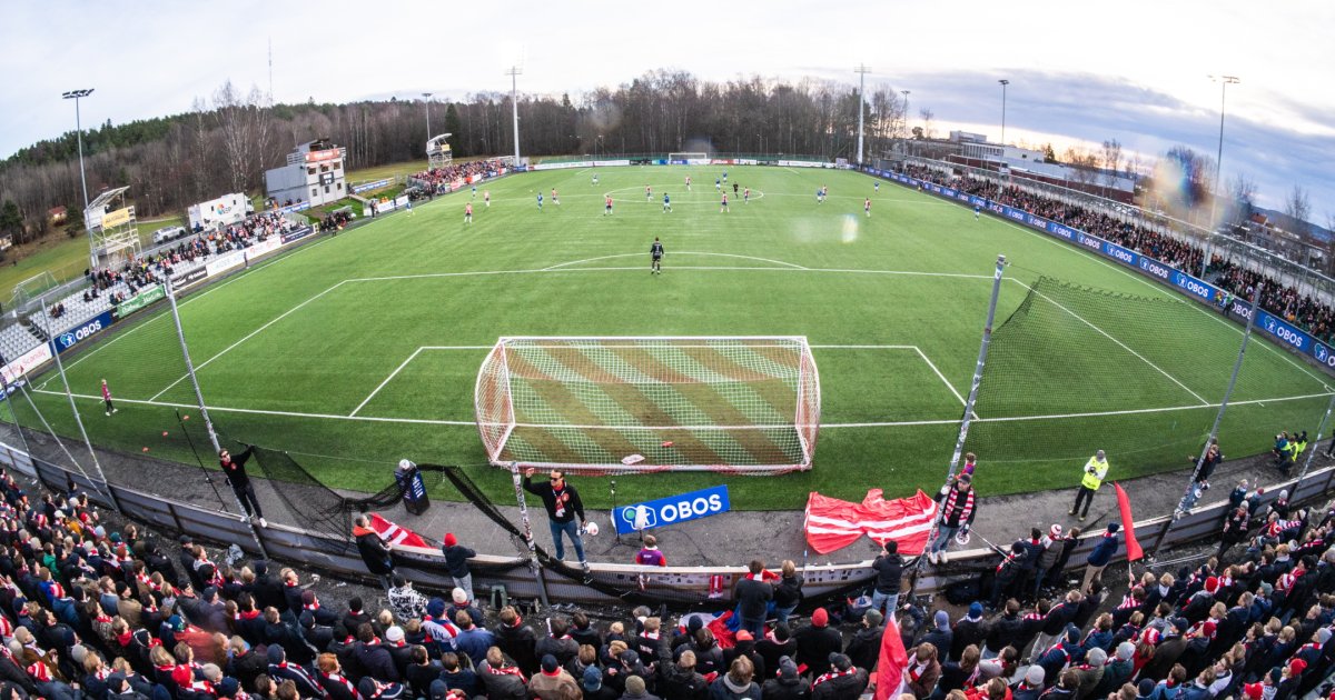 Siste seriekamp spilles på KFUM Arena / Lyn Fotball Damer
